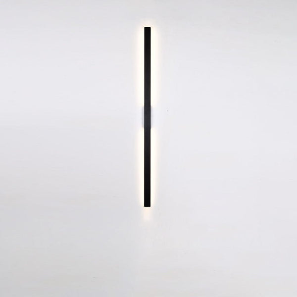 Verti 1200 LED Vertical Wall Lamp in Black Finish 20W 1500lm 3000K IP54