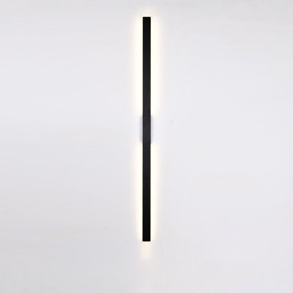 Verti 1200 LED Vertical Wall Lamp in Black Finish 20W 1500lm 3000K IP54